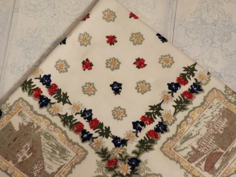 Vintage German Tablecloth, European Decor