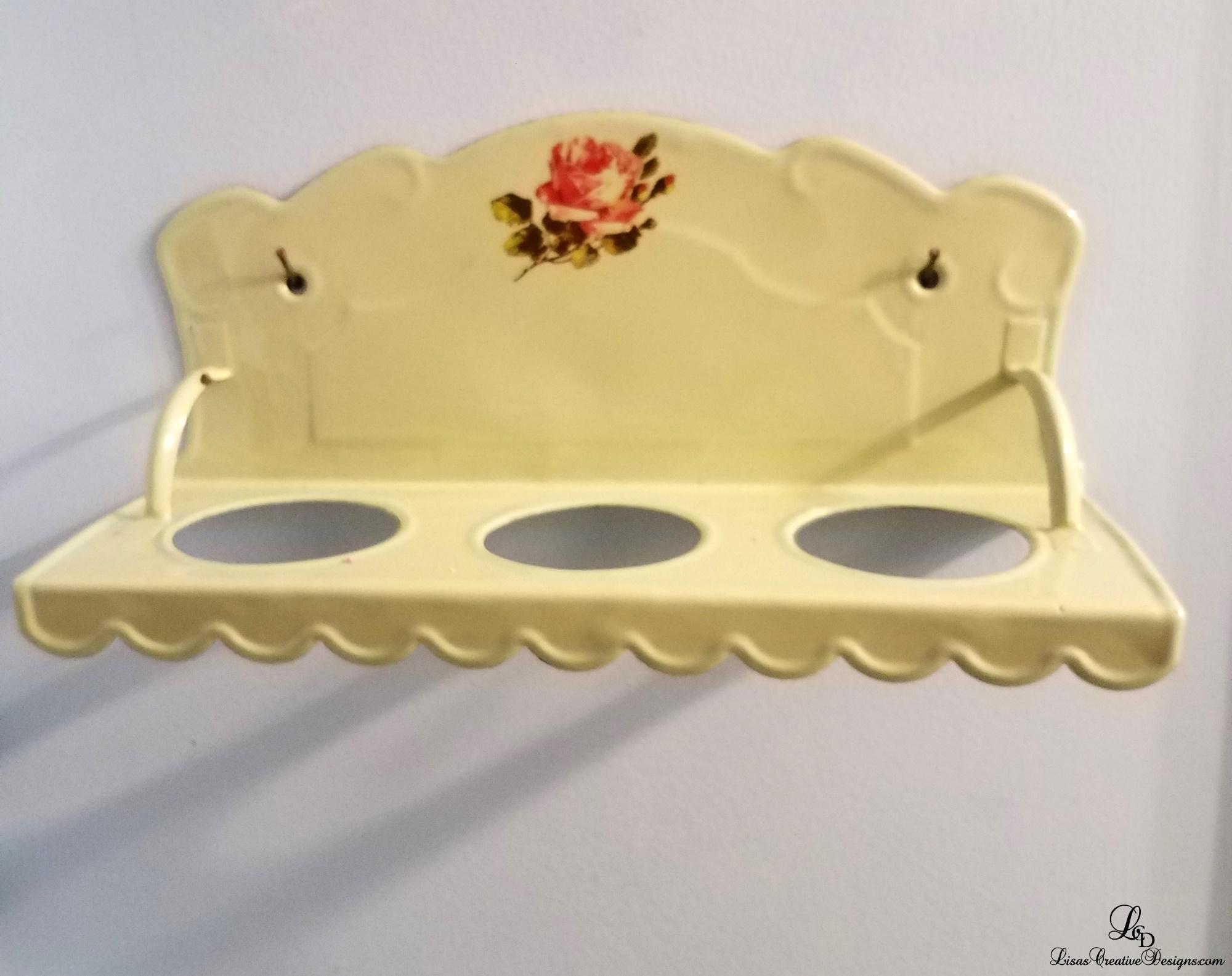 Dollar Store Crafts: A Sweet Flower Market Sign Makeover