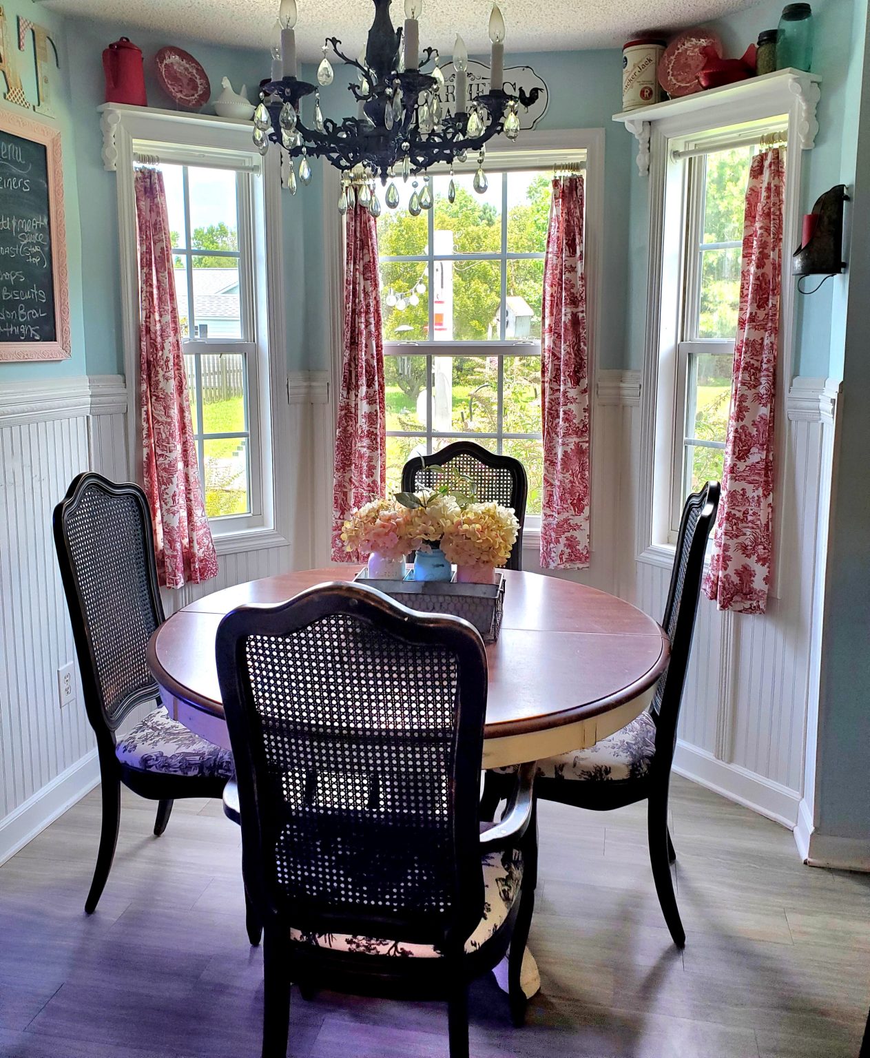 Creative Kitchens and Dining Rooms By Lisa's